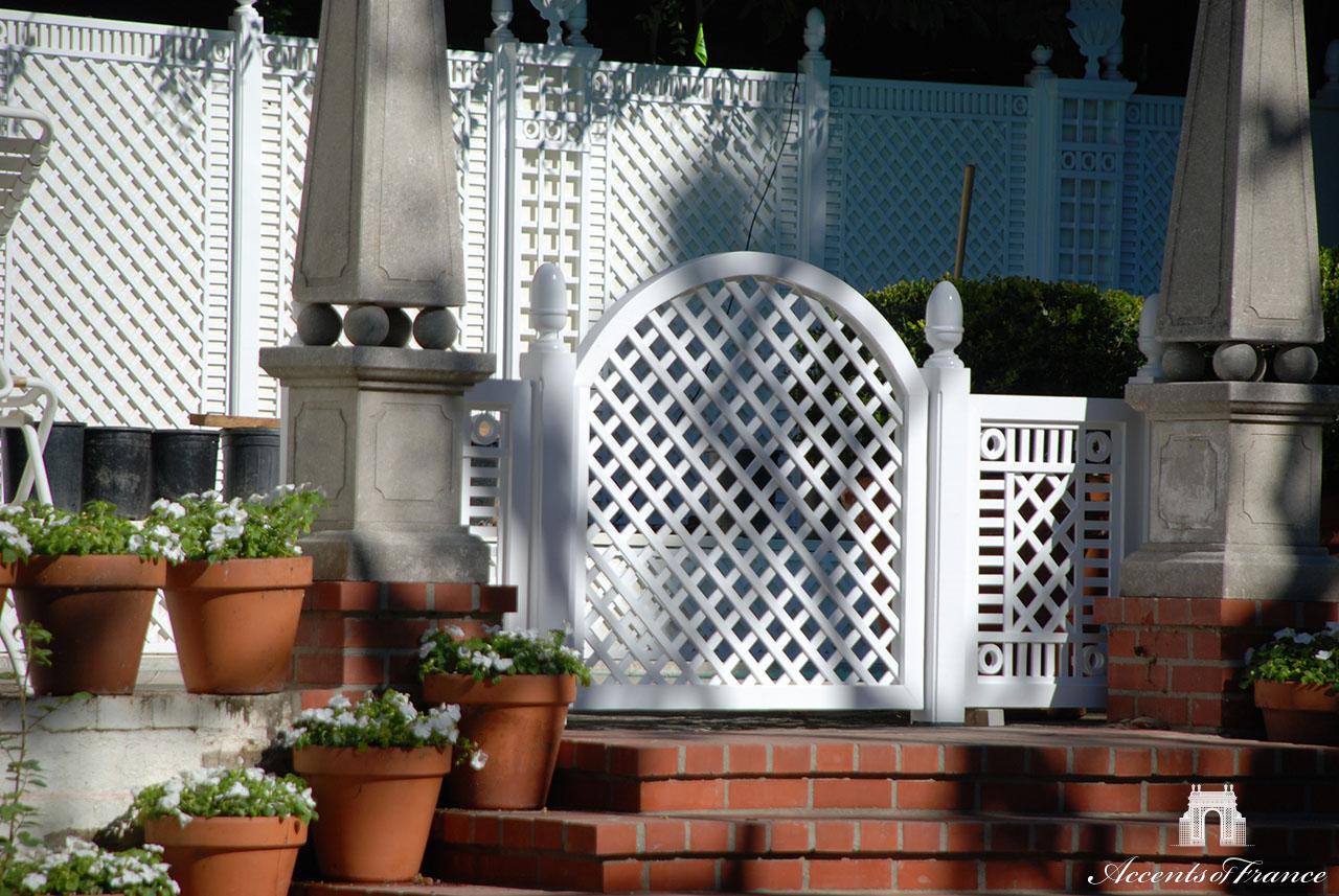 Wooden Pool Gate - Accents of France
