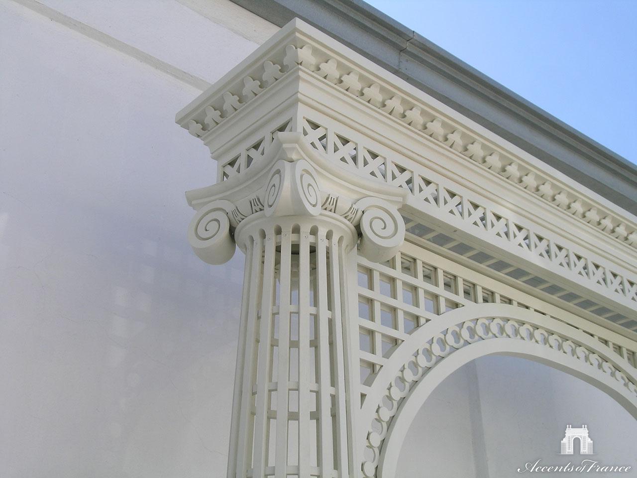 Top Pilaster details - Accents of France