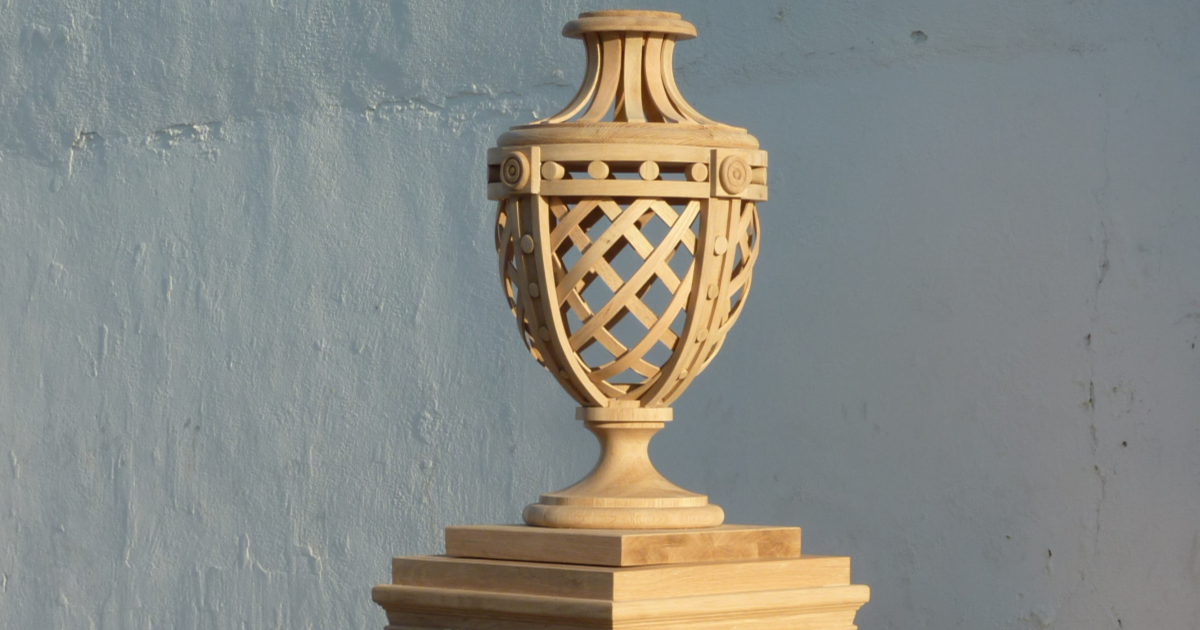 Waux Hall Vase - Accents of France