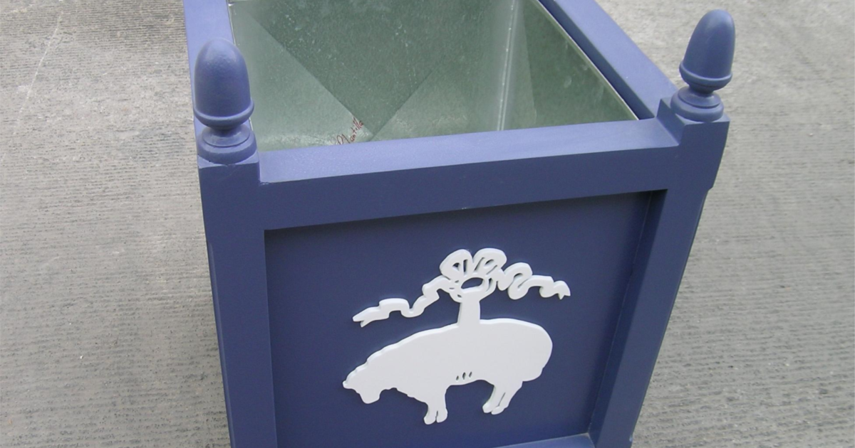 Wood Planter Box with Custom Logo - Accents of France